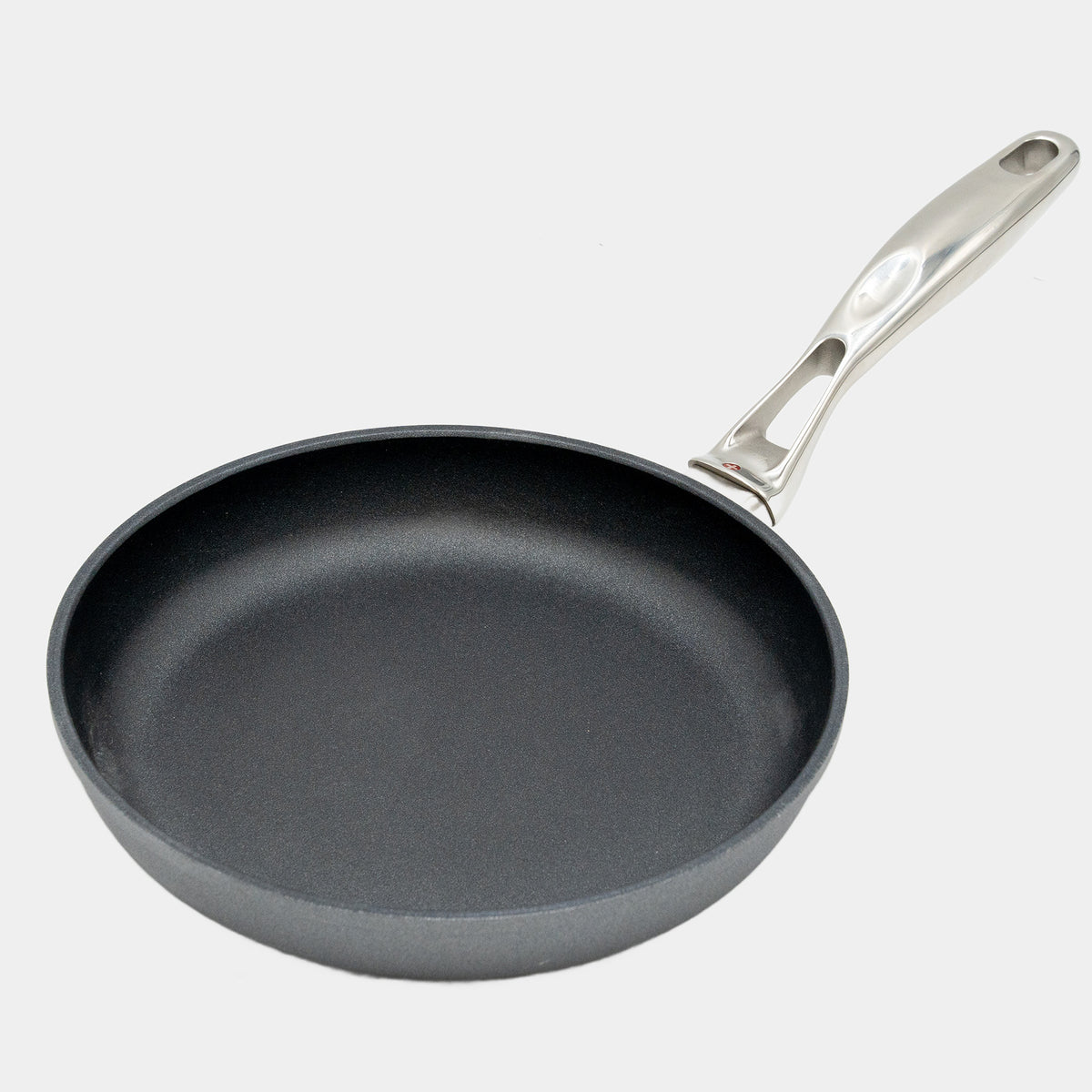 Swiss Diamond HD Nonstick Fry Pan with Stainless Steel Handle | Luxury ...