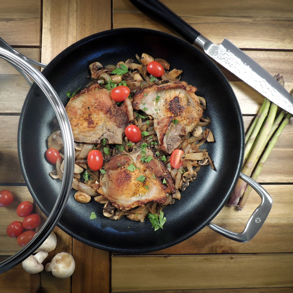 Nonstick Clad Saute Pan with Glass Lid - Induction | Swiss Diamond